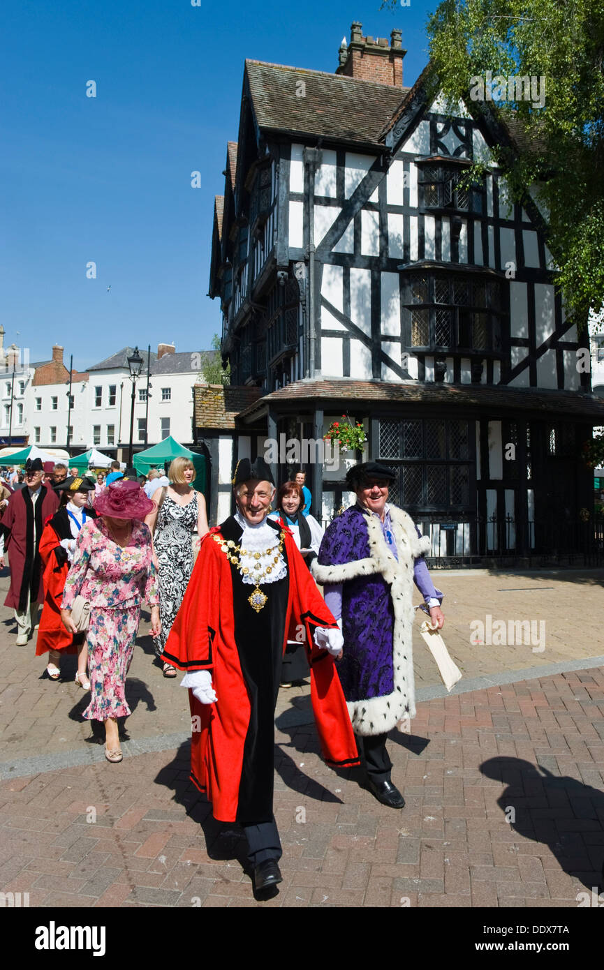Procession house hi-res stock photography and images - Alamy