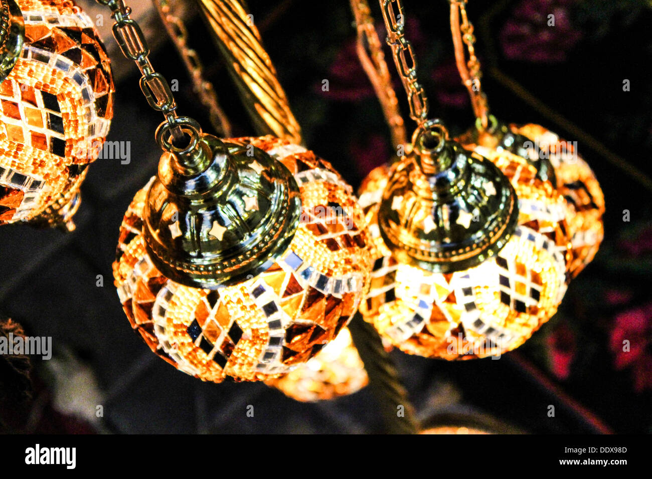 Traditional Turkish glass lights hanging from a shop in Istanbul Stock ...
