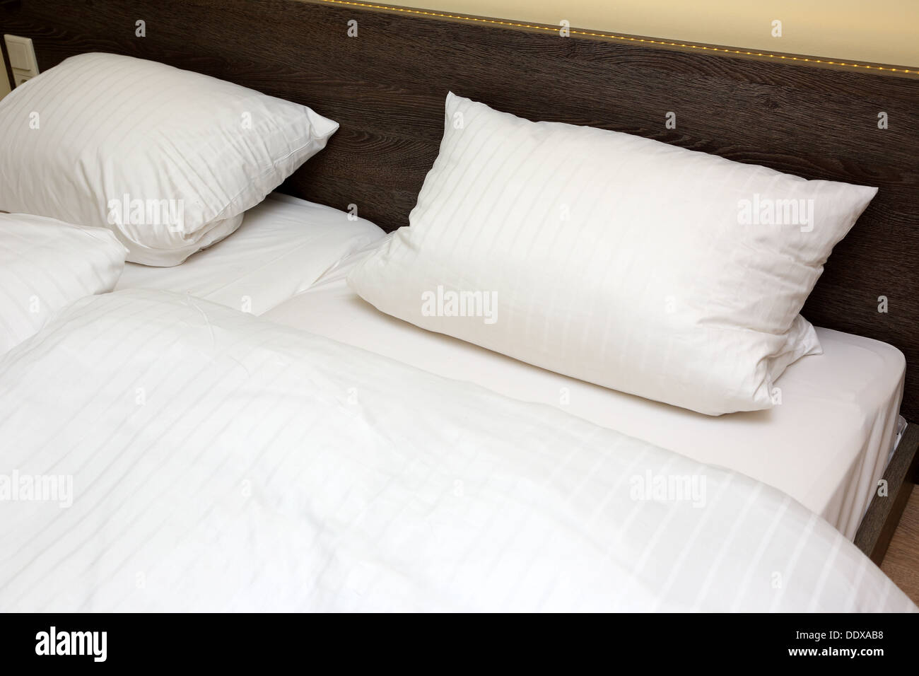Comfortable bed pillows hi-res stock photography and images - Alamy