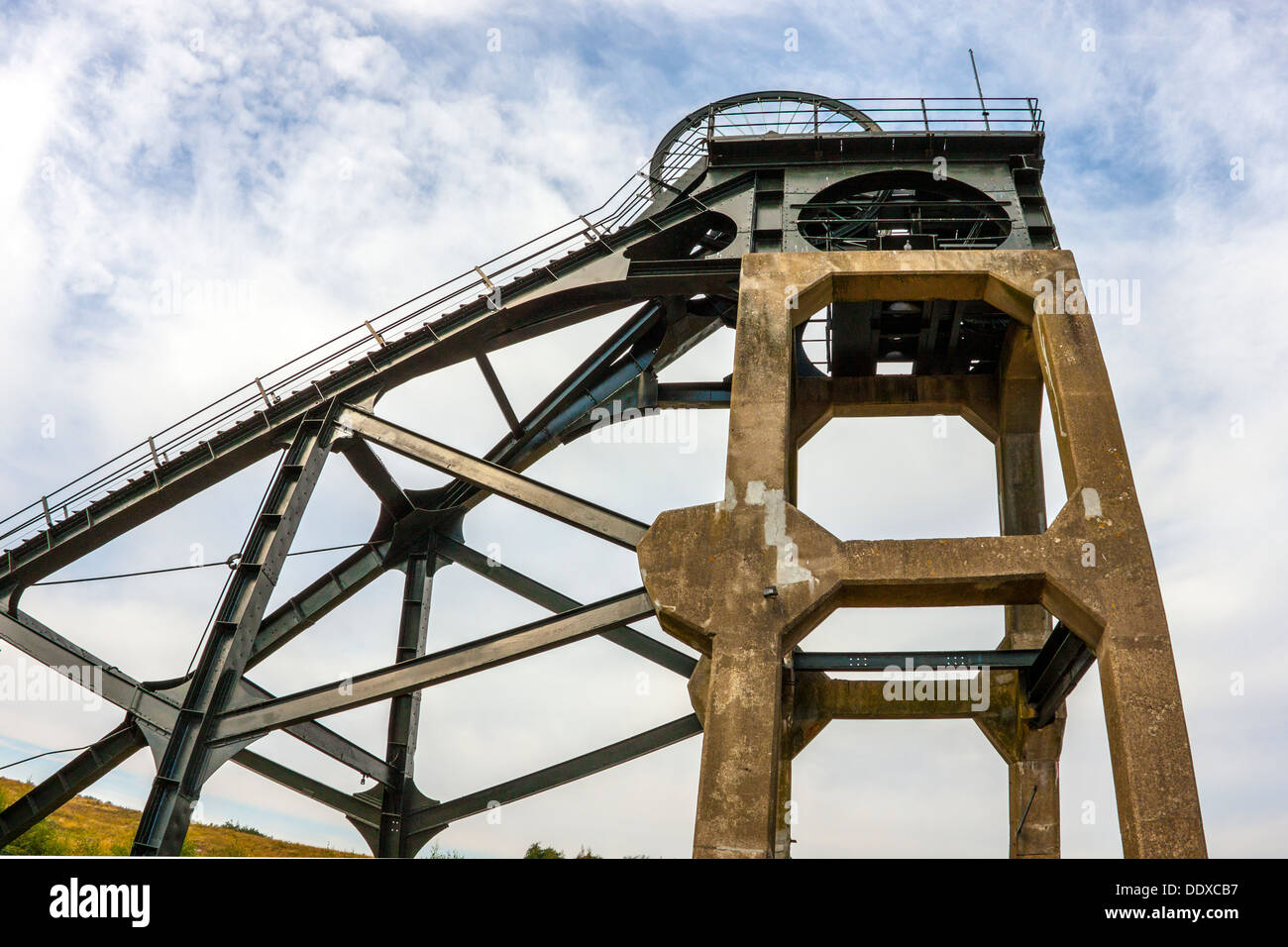 Pleasley Colliery Pit Head, Derbyshire Stock Photo - Alamy