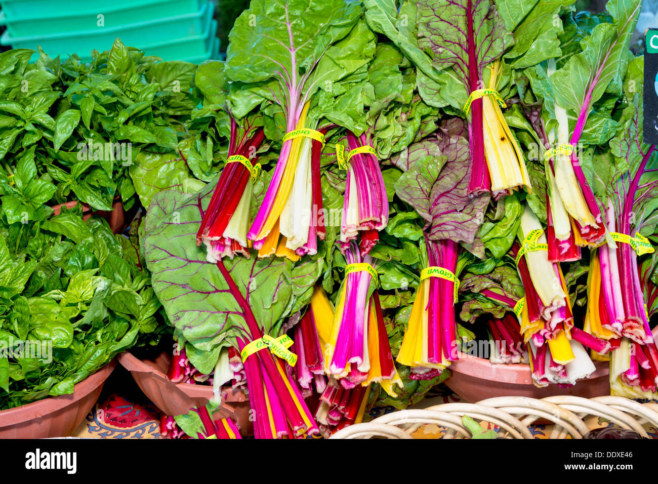 Bundles of vegetables at a farmers market Stock Photo - Alamy