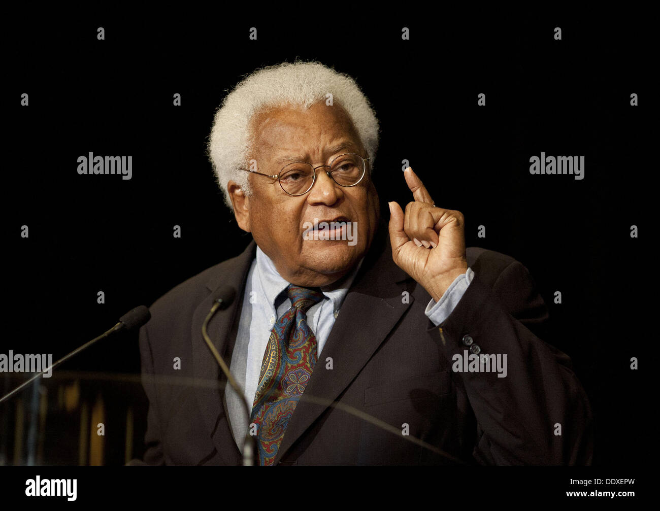 James lawson pastor hi-res stock photography and images - Alamy