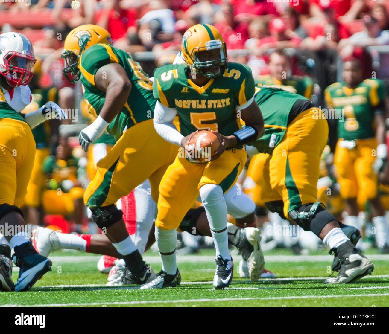 Piscataway, New Jersey, USA. 7th Sep, 2013. Norfolk State's quarterback ...