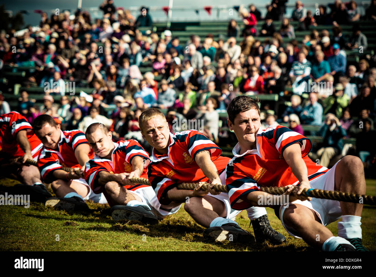 Braemar gathering hi-res stock photography and images - Alamy