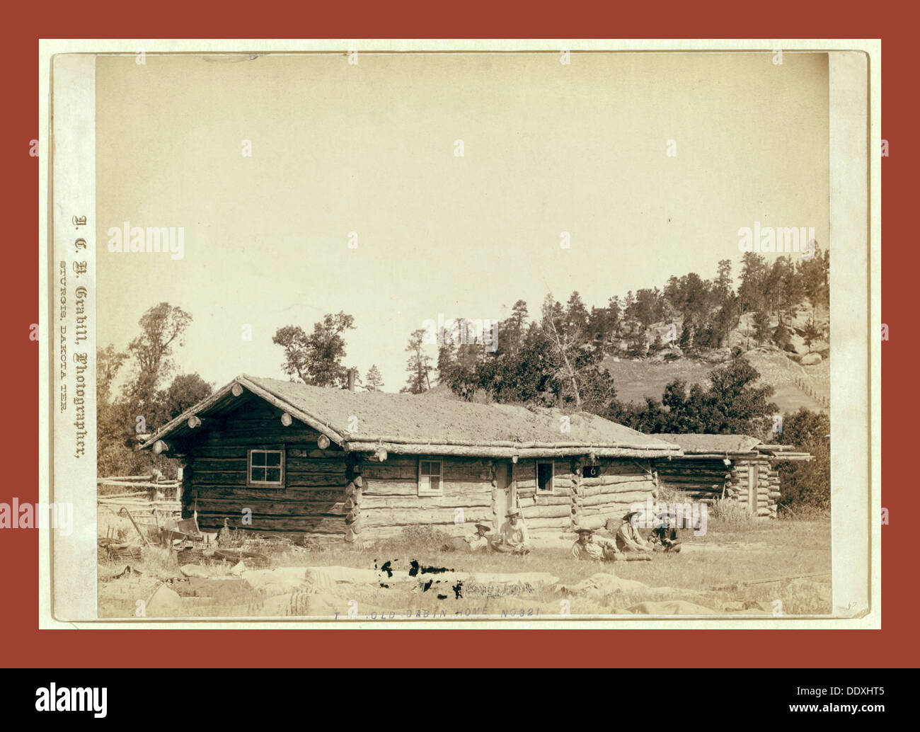 Old cabin home hi-res stock photography and images - Alamy