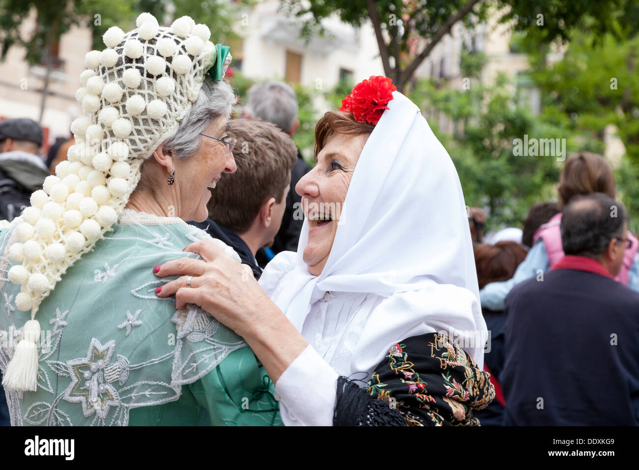 Peasant couple dancing hi-res stock photography and images - Alamy