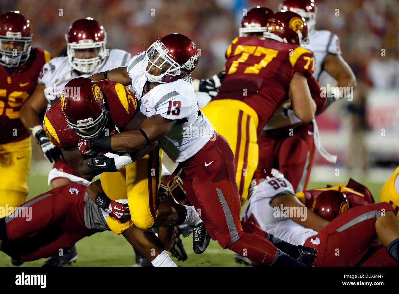 Los Angeles, USA. 7th Sep, 2013. USC Trojans running back Tre Madden ...