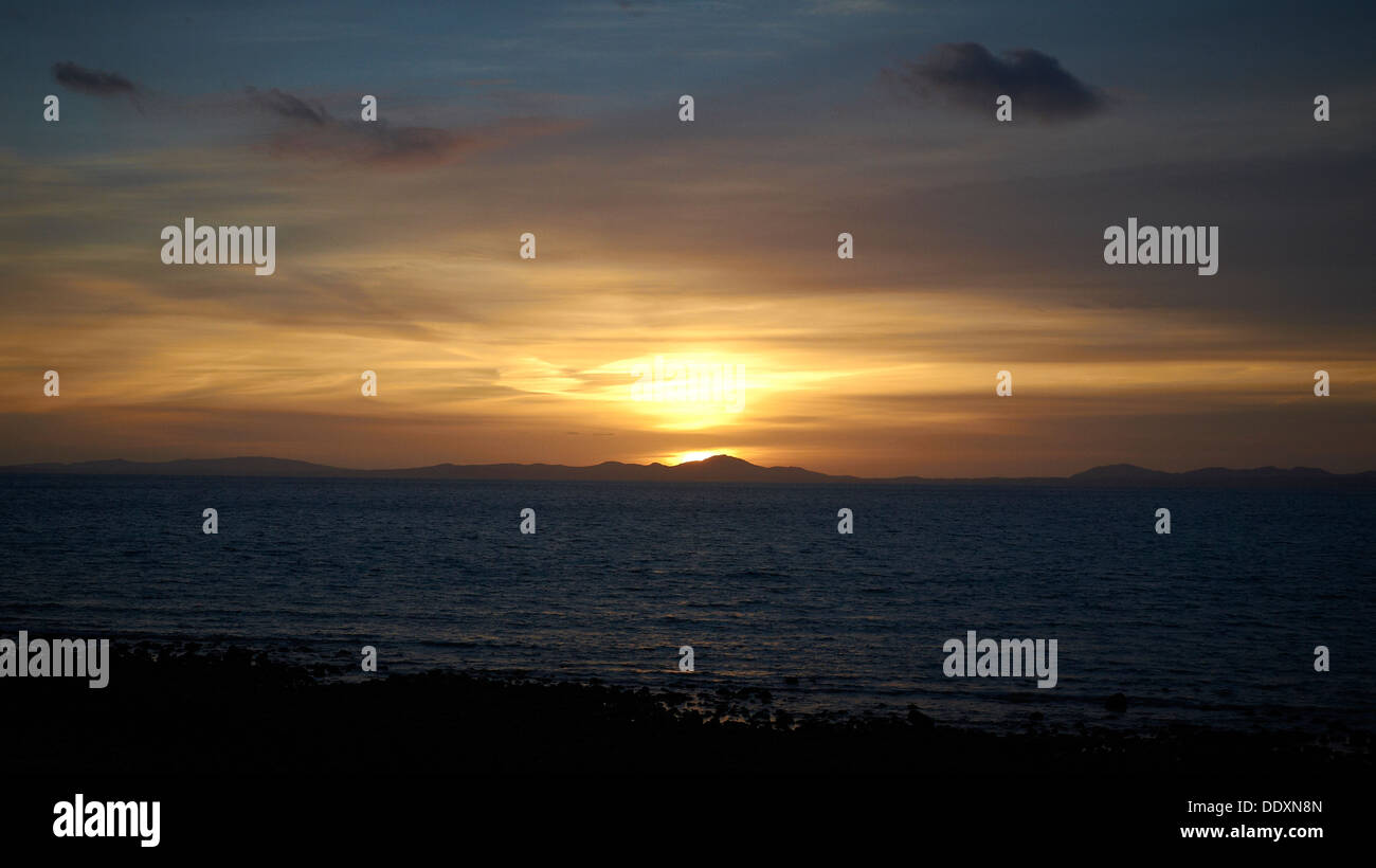 Sunset atmosphere horizon hi-res stock photography and images - Alamy