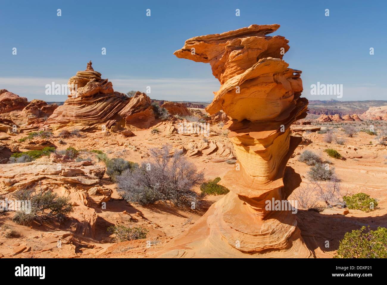 Fragile formation hi-res stock photography and images - Alamy