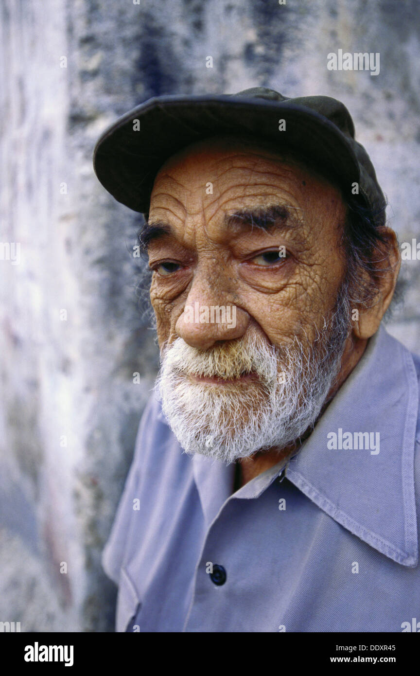 Cuban man with white cap hi-res stock photography and images - Alamy