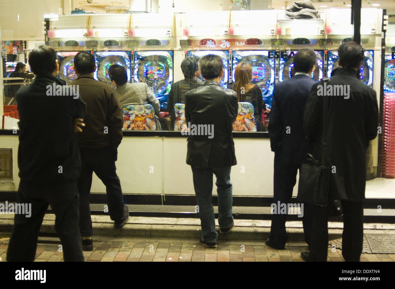Pachinko parlour in tokyo hi-res stock photography and images - Alamy