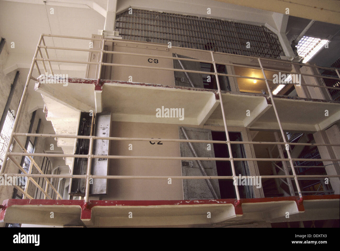 Alcatraz cell block san francisco hi-res stock photography and images ...