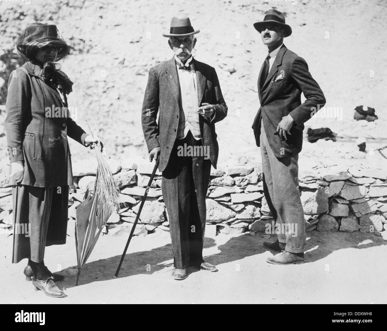 Harry burton tutankhamun hi-res stock photography and images - Alamy