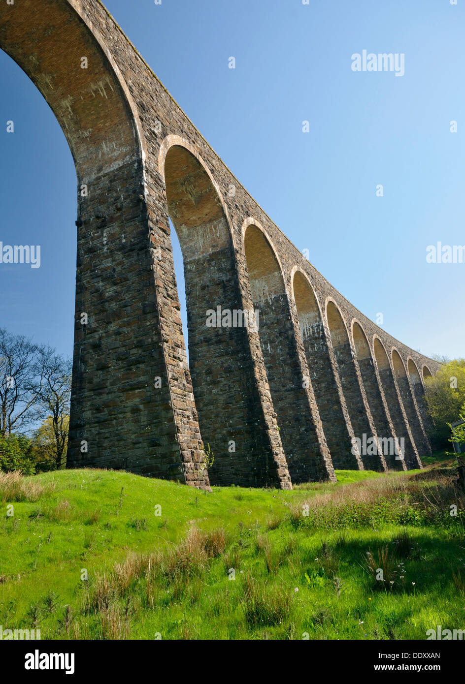 Cynghordy Viaduct on Heart of Wales Railway, built 1867 with 18 arches ...