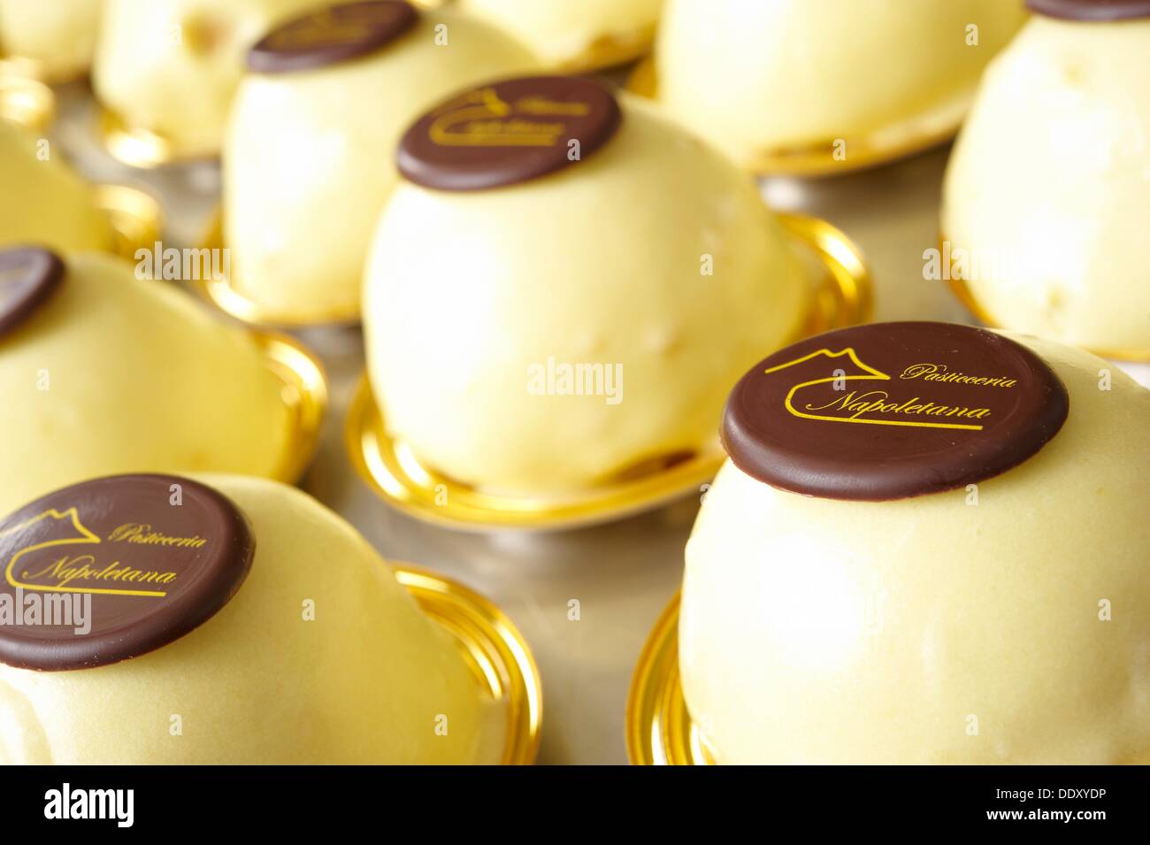 Delizia Al Limone High Resolution Stock Photography and Images - Alamy