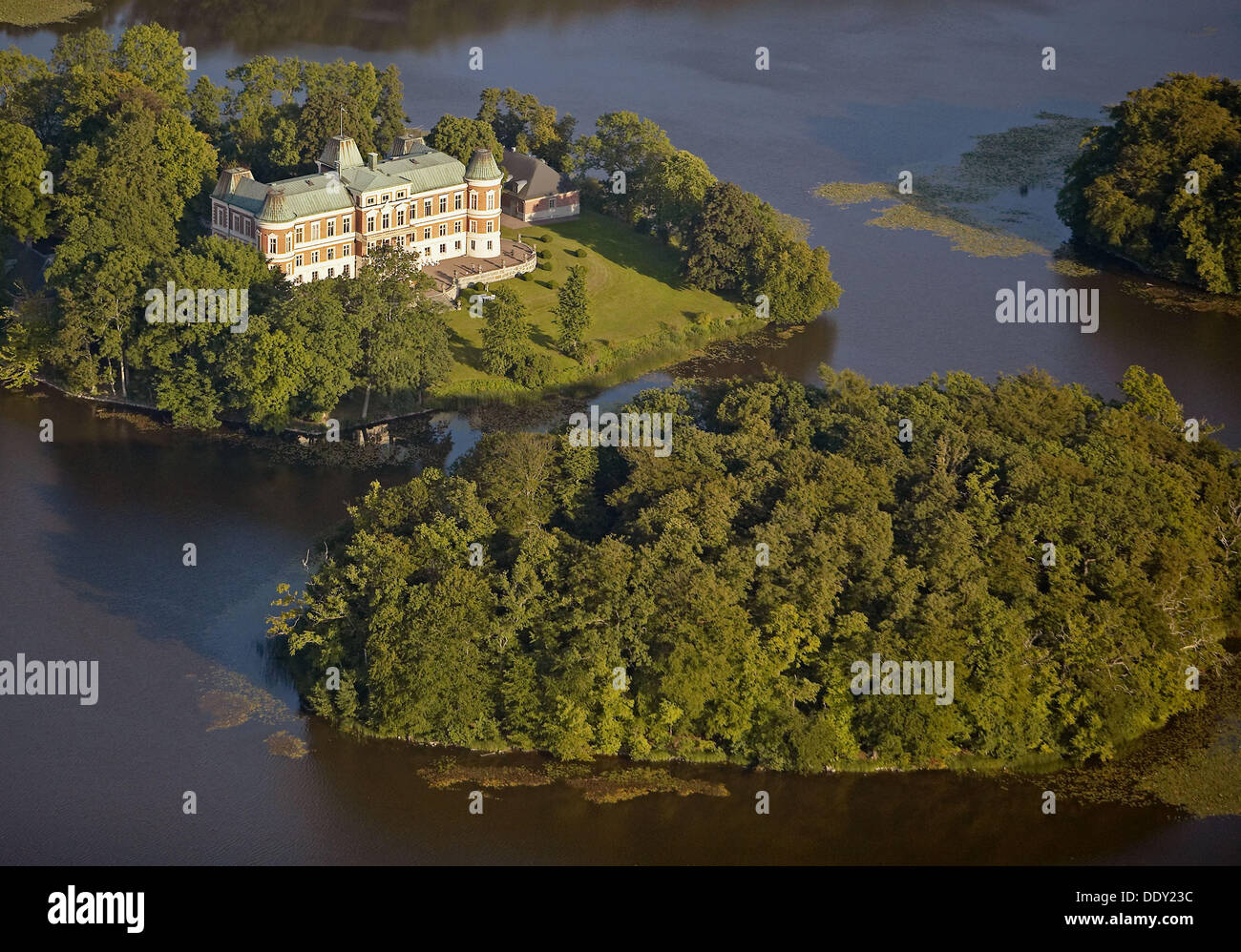 Hackeberga castle sweden hi-res stock photography and images - Alamy