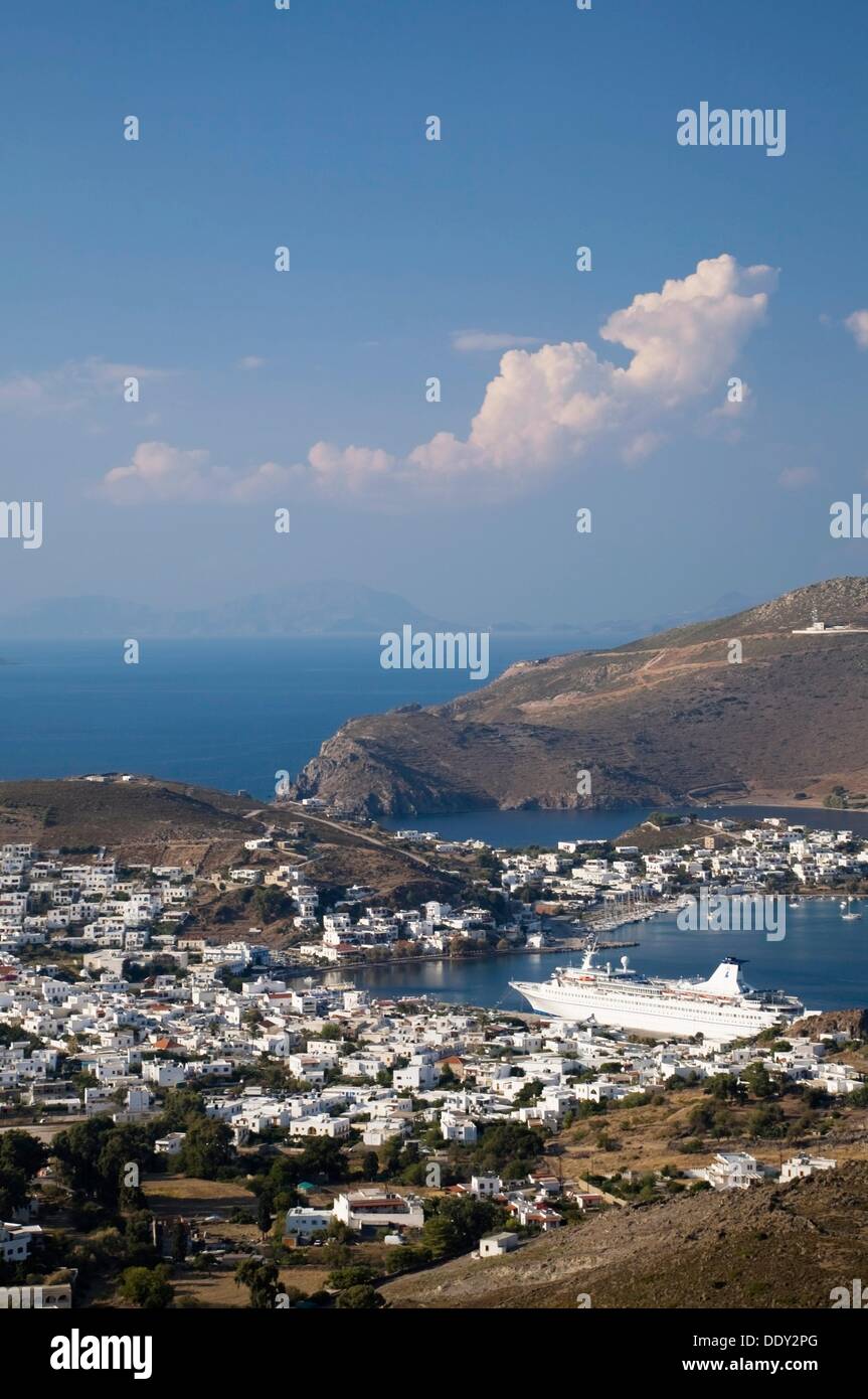 Greece patmos cruise ship hi-res stock photography and images - Alamy
