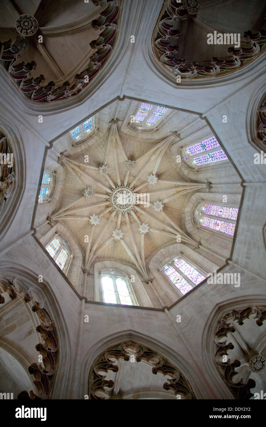 Central octagonal vault, Founder's Chapel, Monastery of Batalha ...