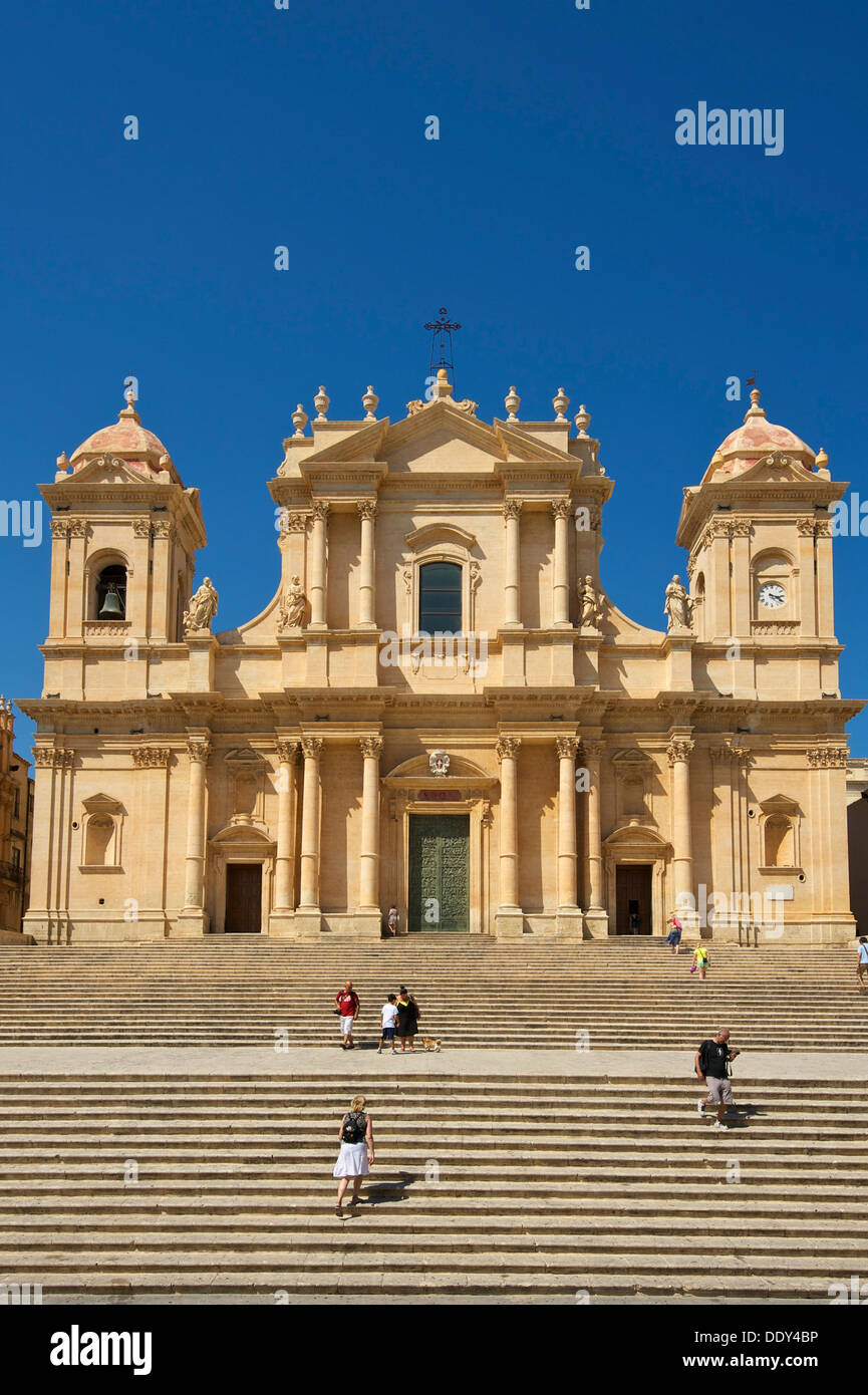 Cattedrale di noto hi-res stock photography and images - Alamy