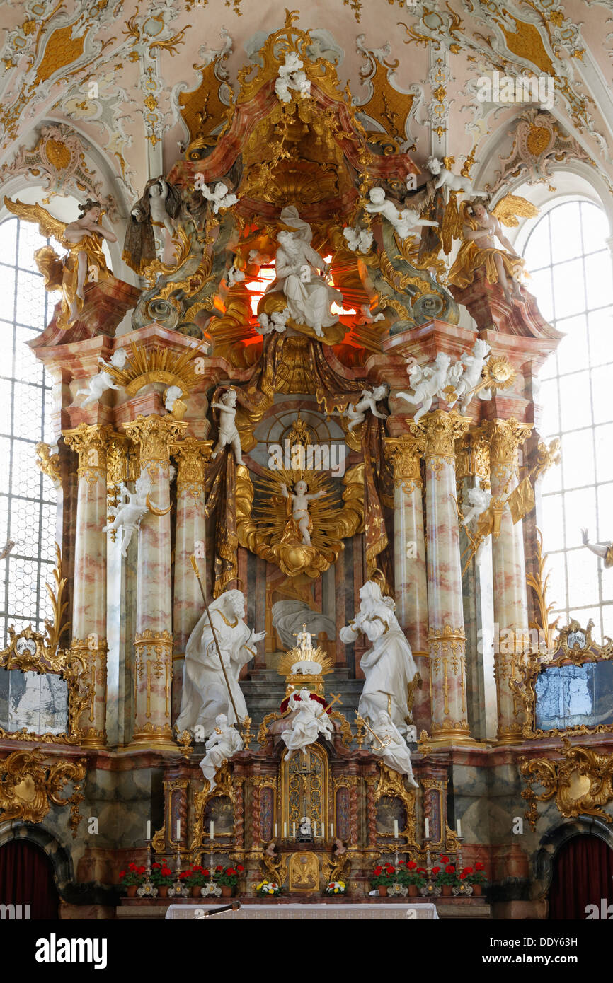 Nativity altar hi-res stock photography and images - Alamy