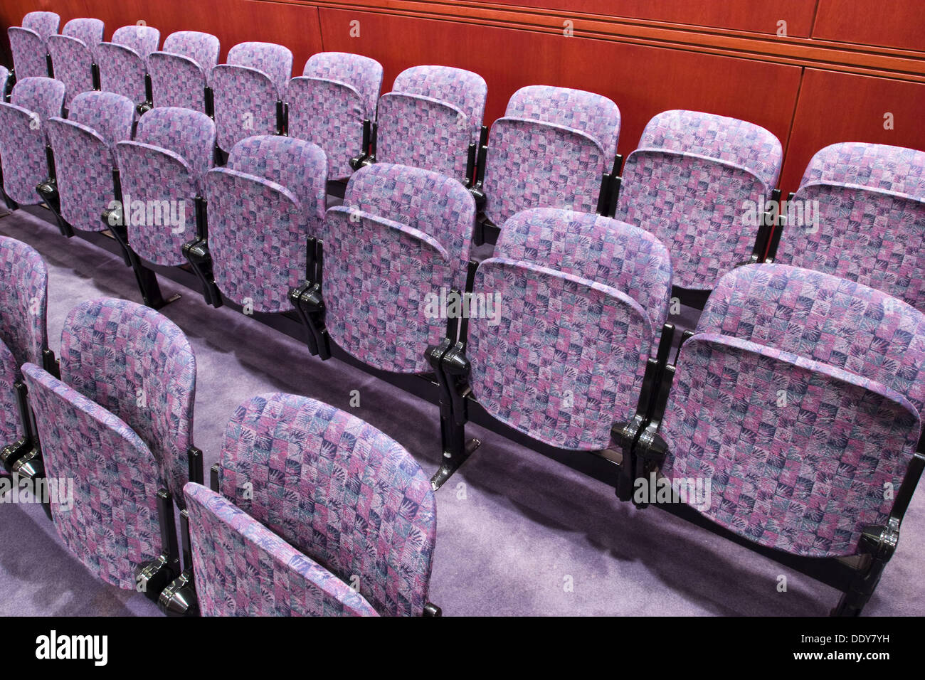 Empty position hi-res stock photography and images - Alamy