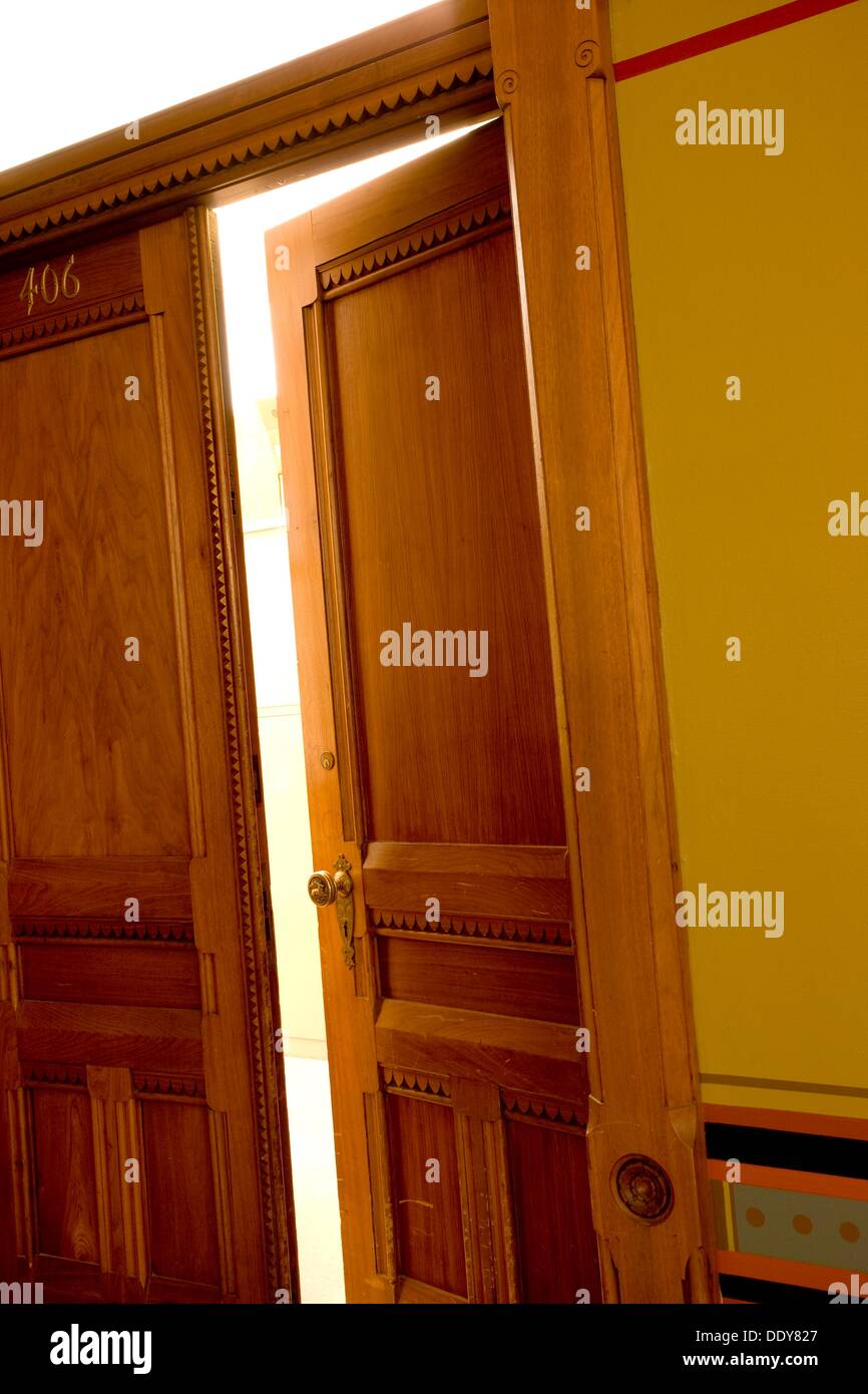 Partially closed door hi-res stock photography and images - Alamy
