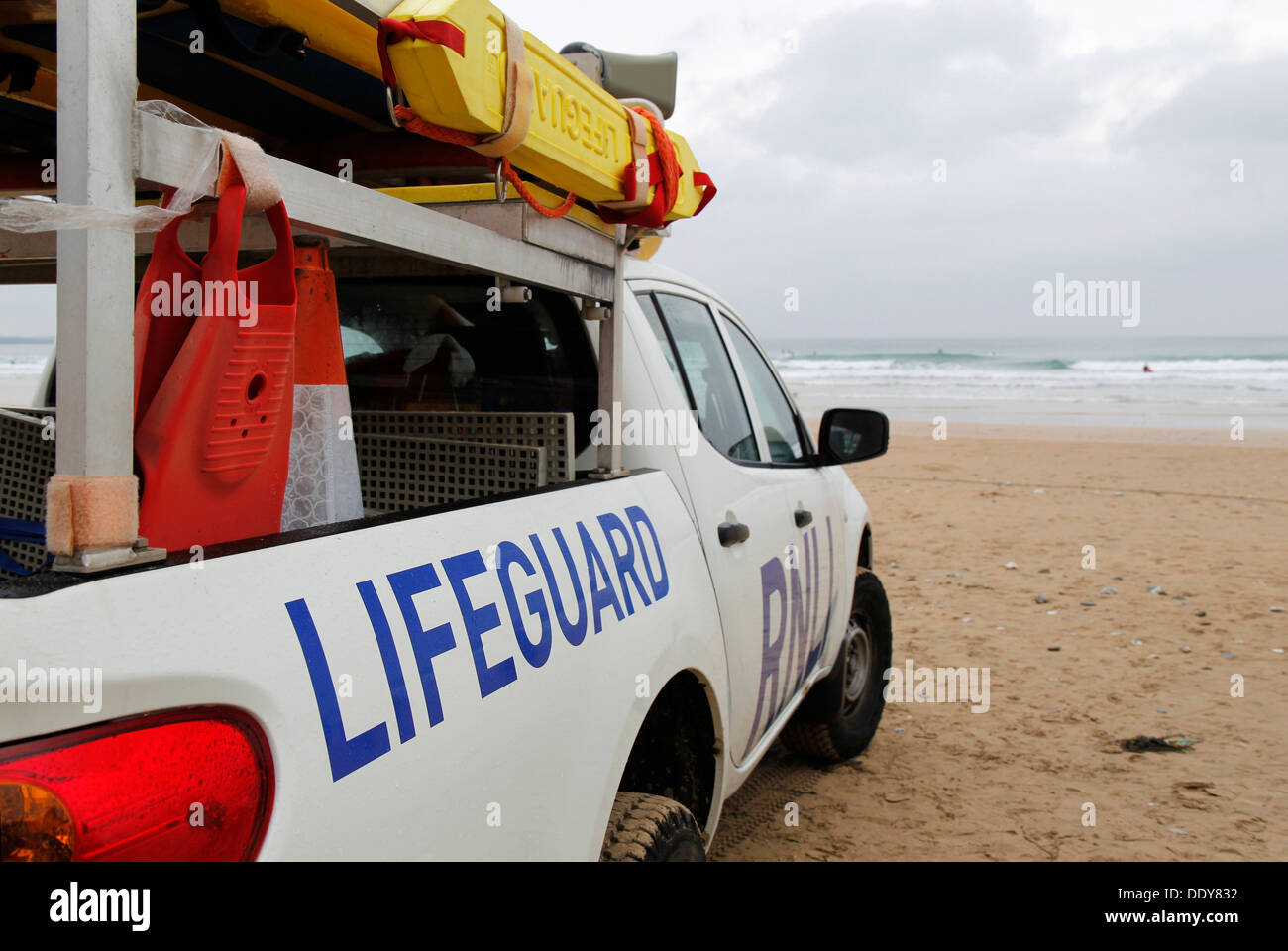 Lifeguard vehicle on the beach Stock Photo - Alamy