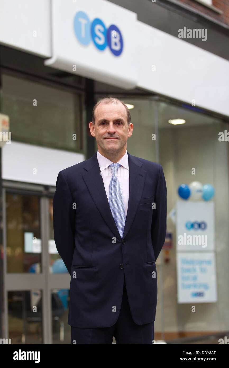 Lloyds tsb chief executive hi-res stock photography and images - Alamy