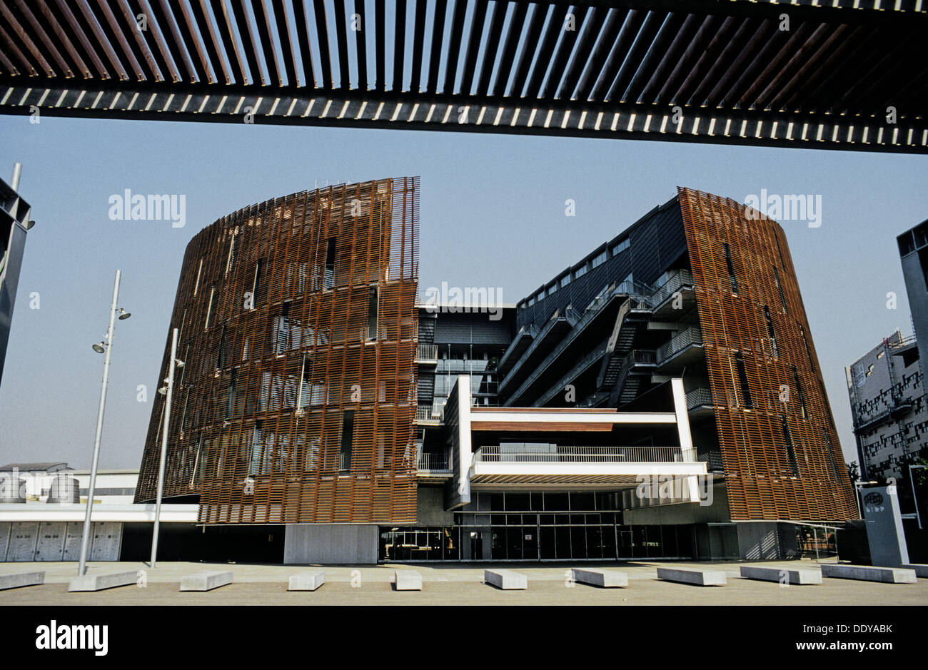 Albert De Pineda Building High Resolution Stock Photography and Images ...