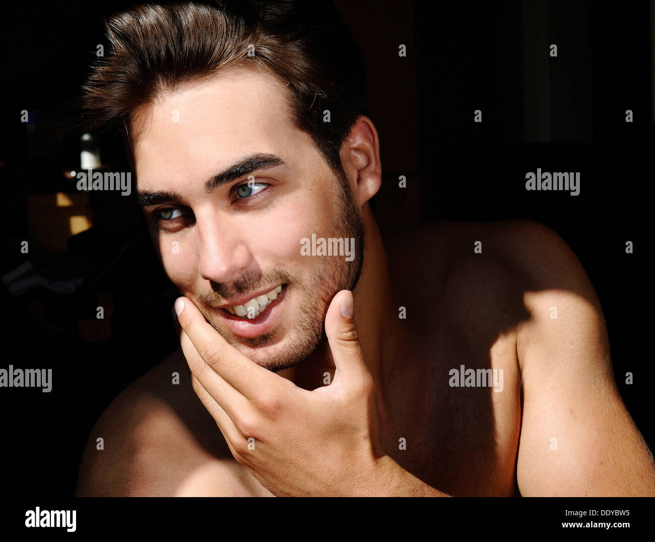 Beauty shot man hi-res stock photography and images - Alamy