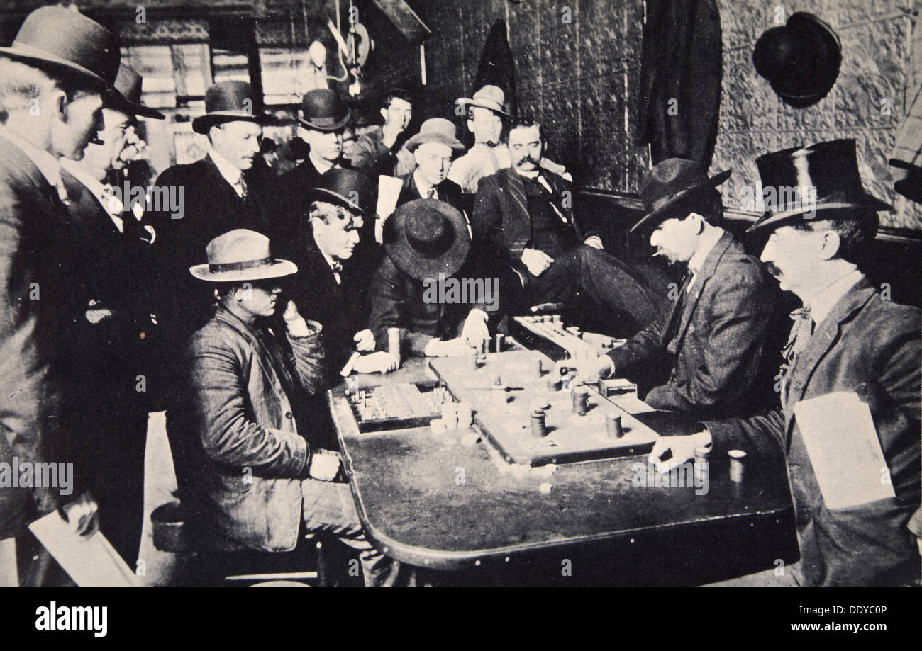 American saloon 1900s hi-res stock photography and images - Alamy