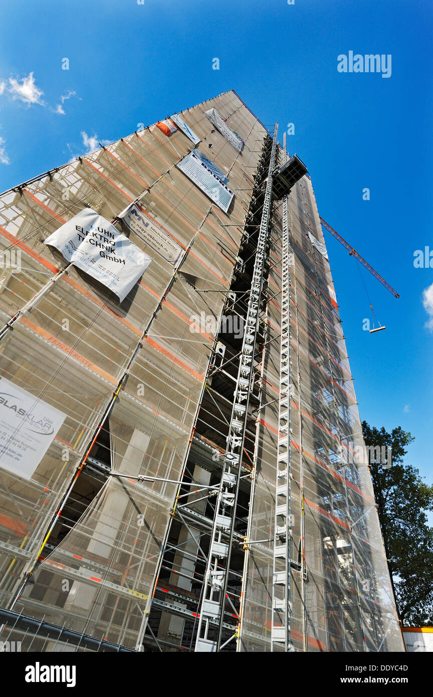 Scaffolding 1970s 1970s hi-res stock photography and images - Alamy