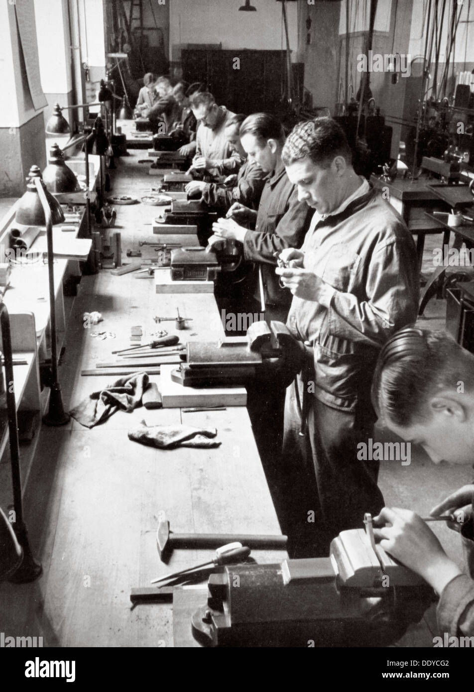 Factory worker nazi germany hi-res stock photography and images - Alamy