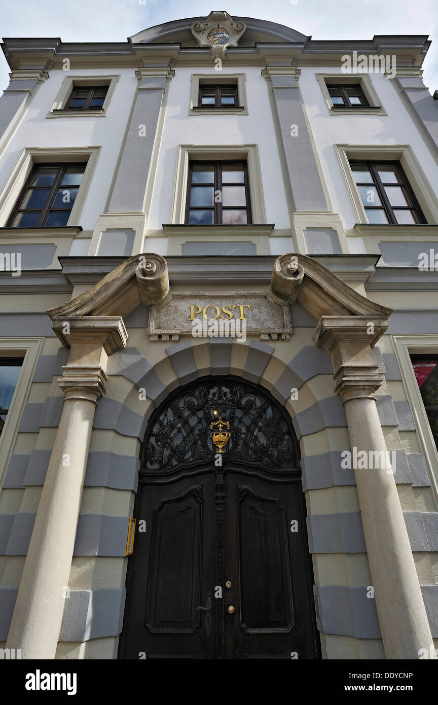 The post building hi-res stock photography and images - Alamy