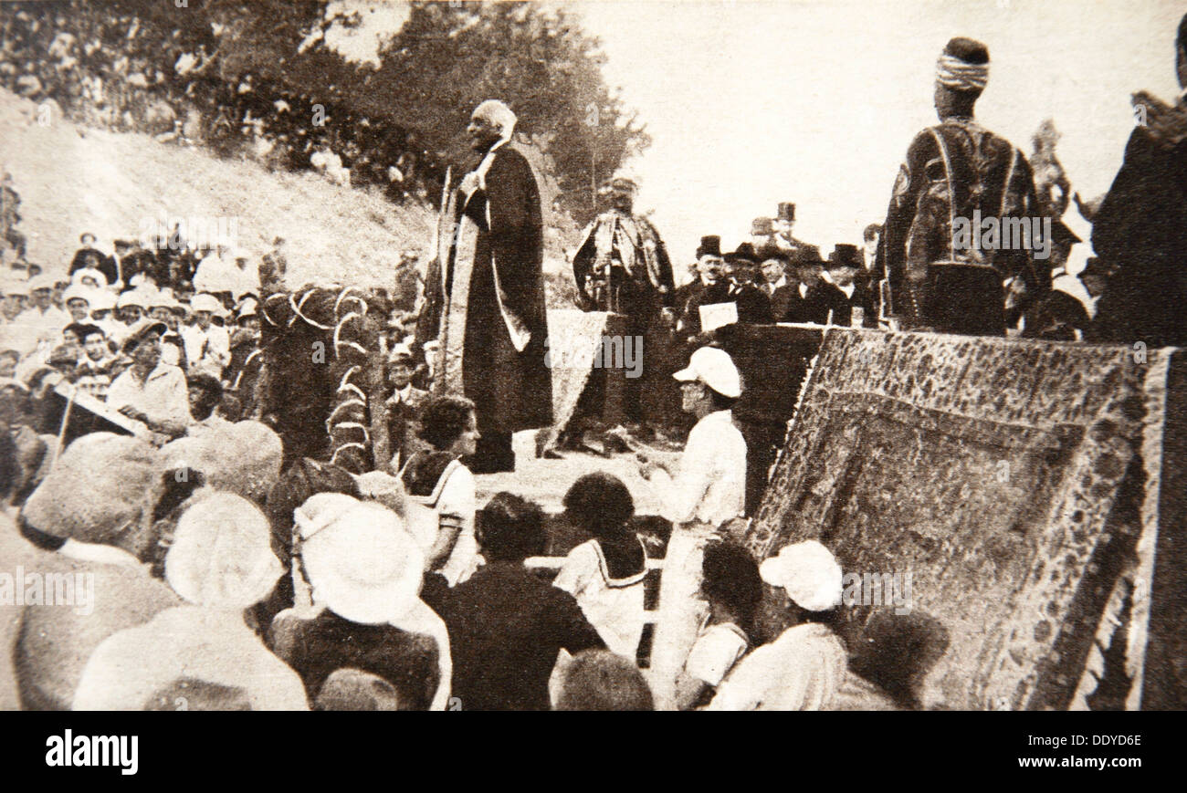 Lord Balfour speaking at the Hebrew University, Jerusalem, Palestine ...