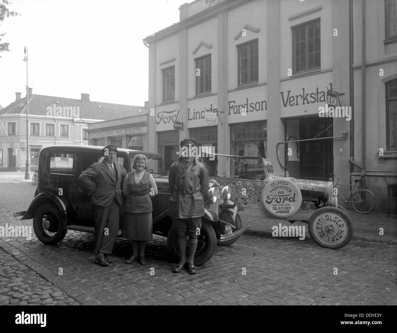 Carl Ph Nilsson's Ford, Lincoln and Fordson car dealership, Landskrona ...
