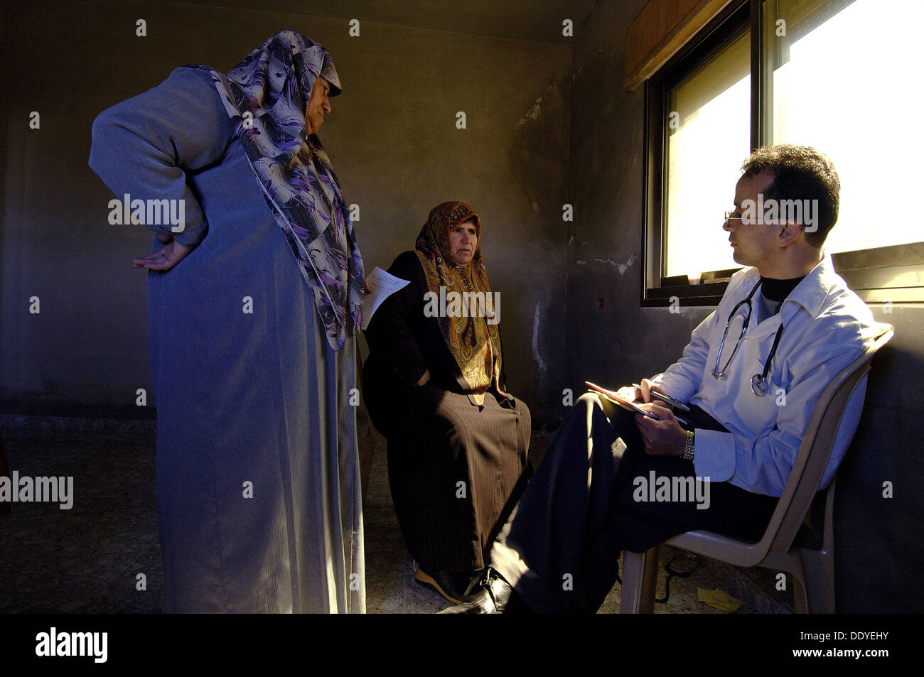 Physicians for human rights hi-res stock photography and images - Alamy