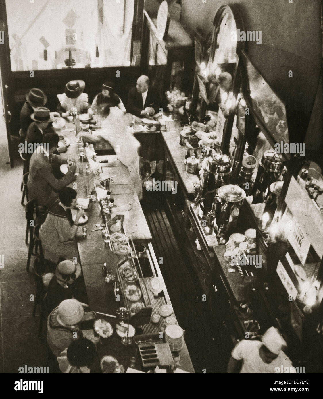 1930s store usa black hi-res stock photography and images - Alamy