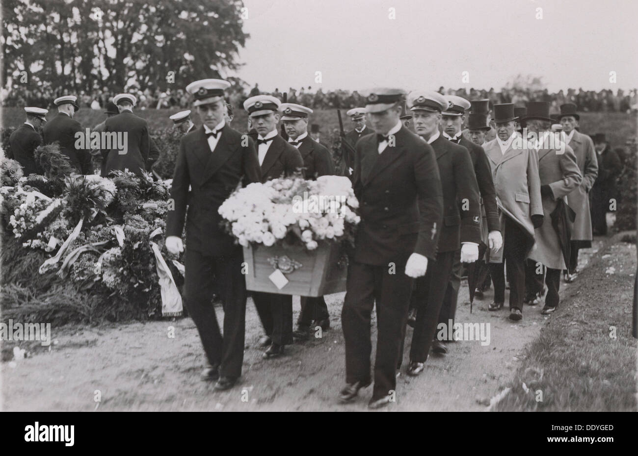 Funeral of Captain Liljeberg and Nils Uttergård, Sweden, 1932. Artist ...