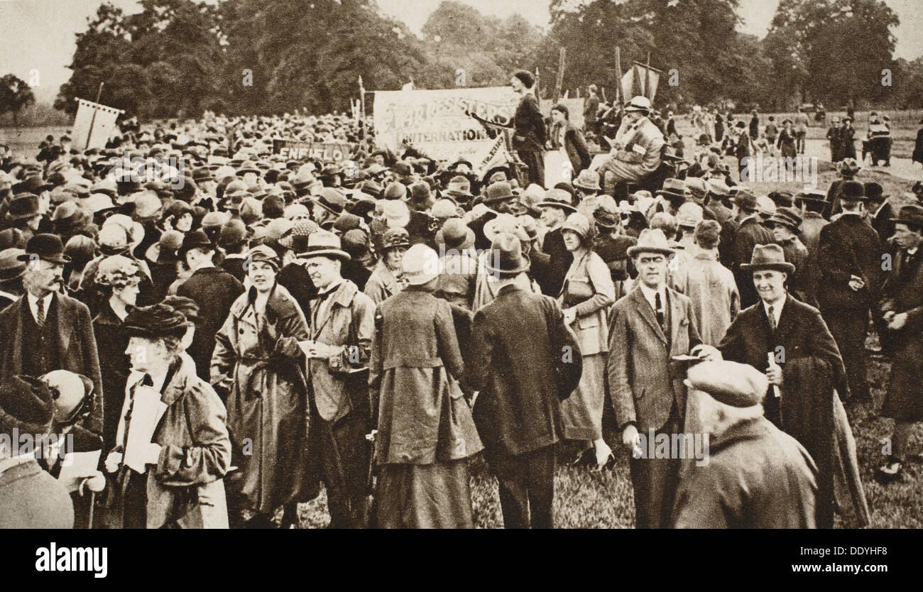 1920s protest hi-res stock photography and images - Alamy