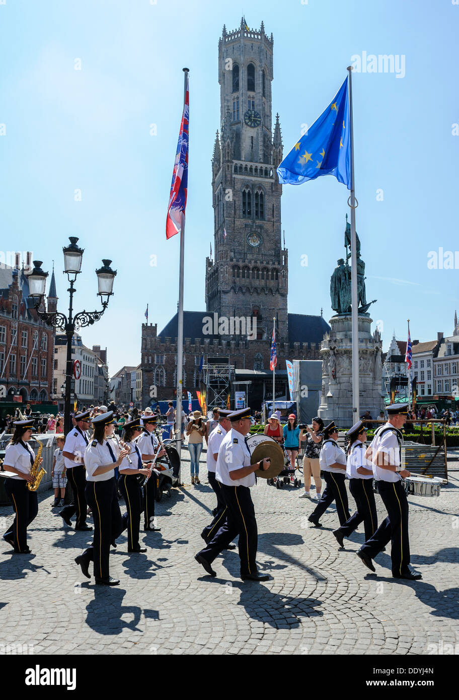 Drummers in a marching band hi-res stock photography and images - Alamy