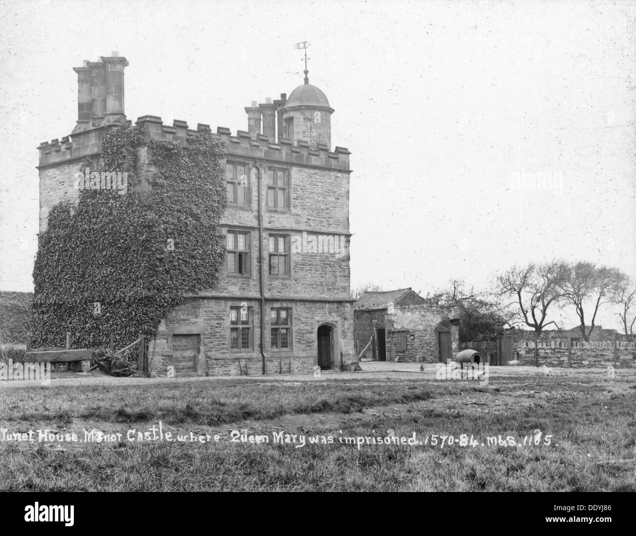 Sheffield manor lodge turret house hi-res stock photography and images ...