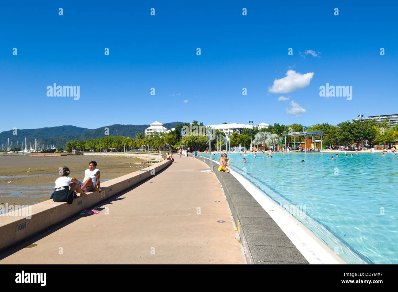 Esplanade lagoon cairns hi-res stock photography and images - Alamy