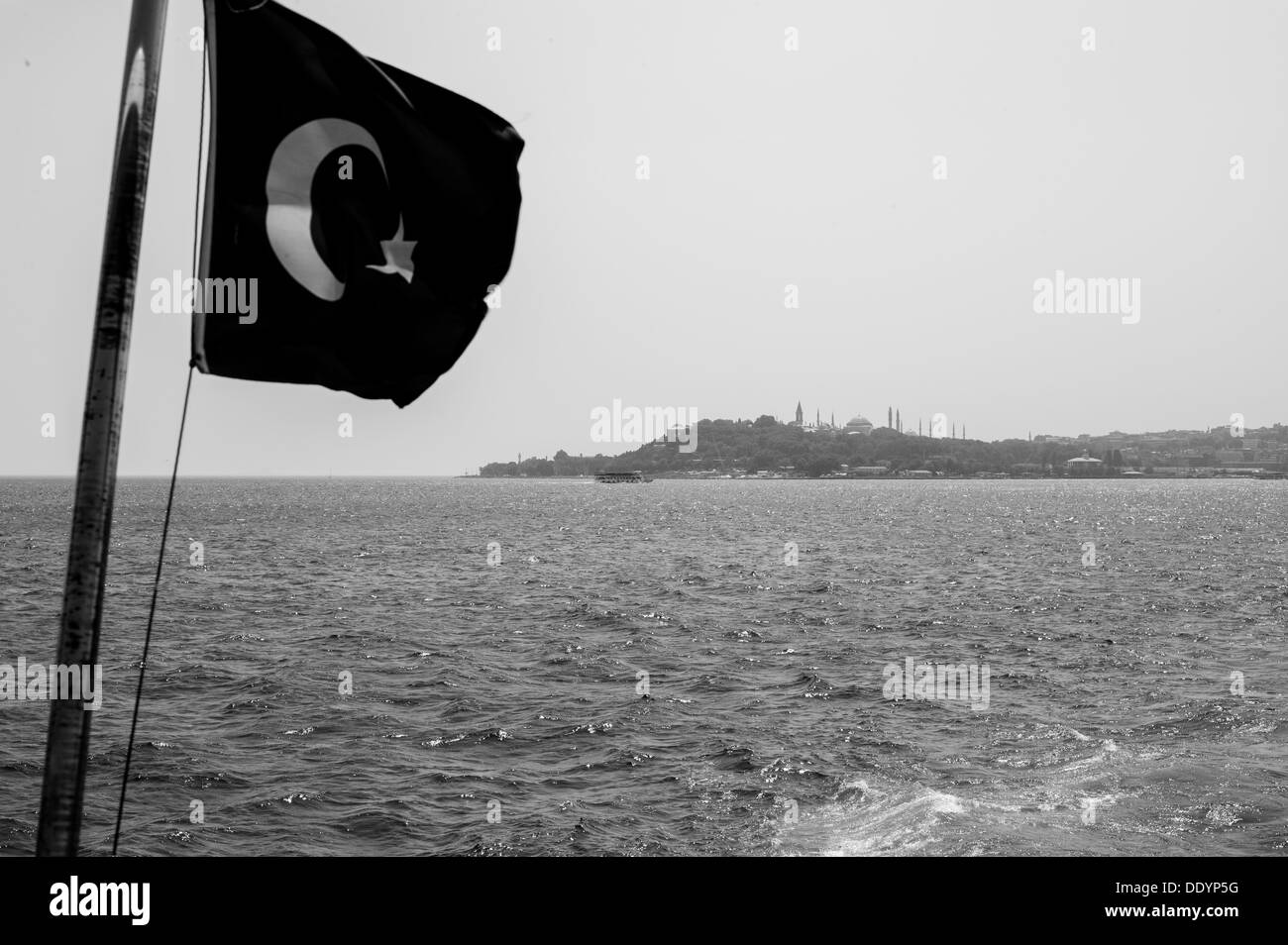 Turkish flag istanbul skyline hi-res stock photography and images - Alamy