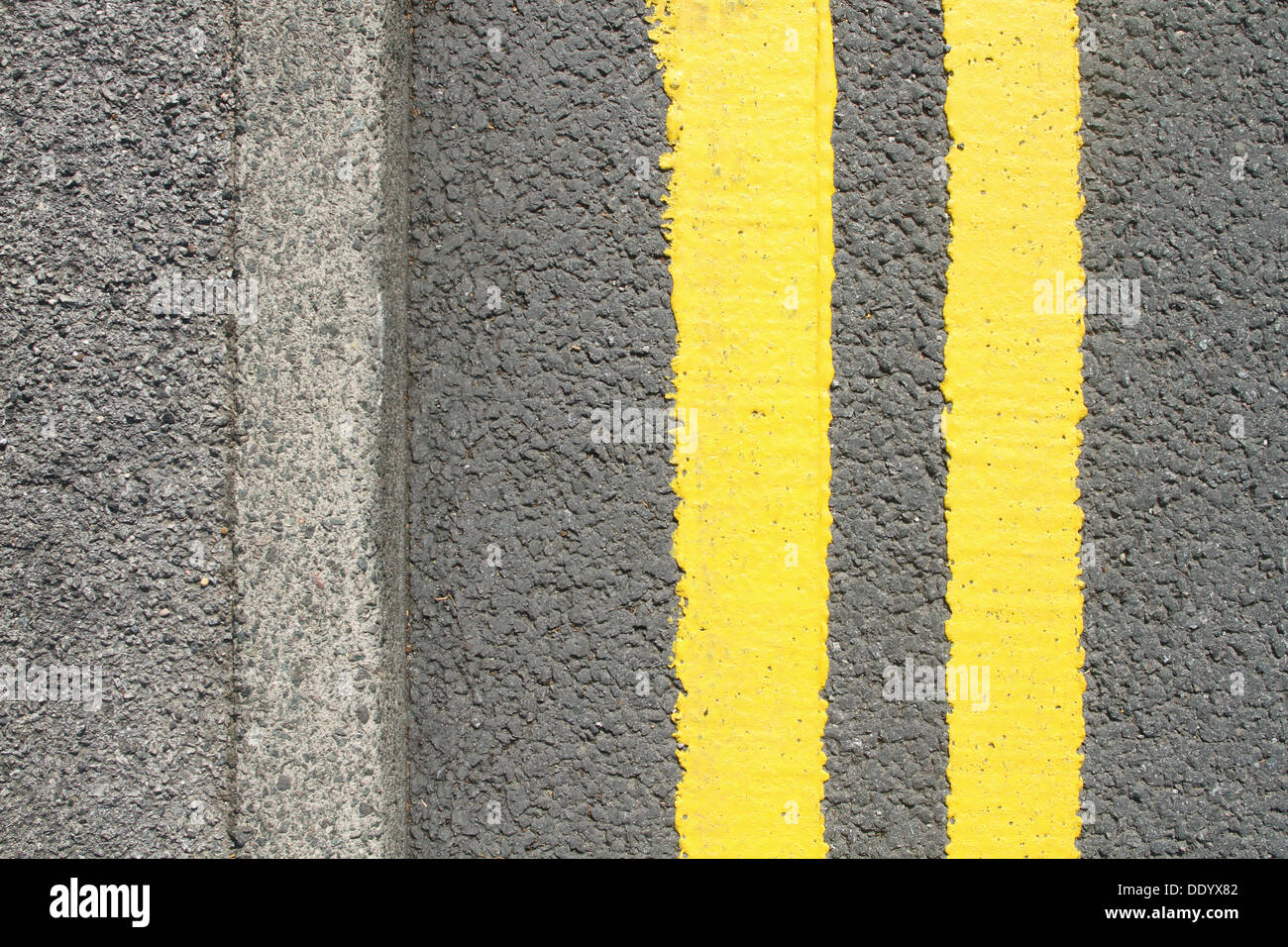 Double carriageway hi-res stock photography and images - Alamy