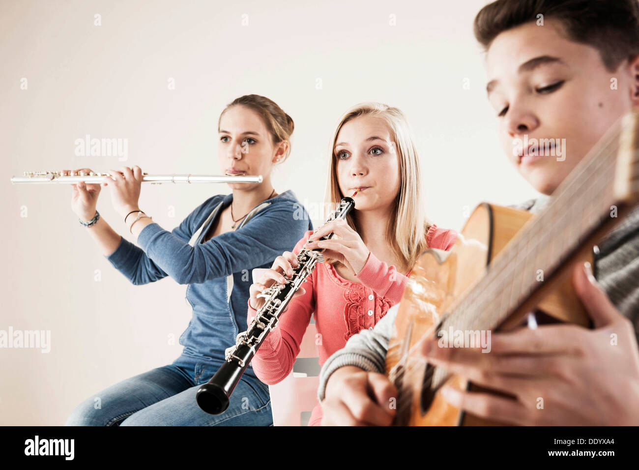 Transverse Flutes Stock Photos & Transverse Flutes Stock Images - Alamy