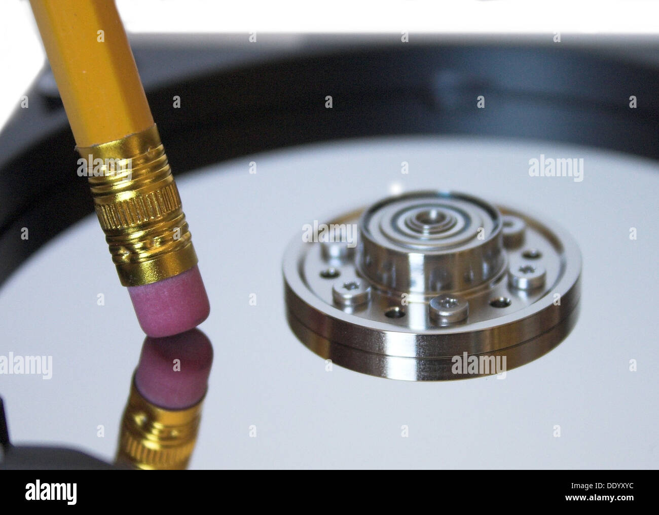 Effacing hi-res stock photography and images - Alamy