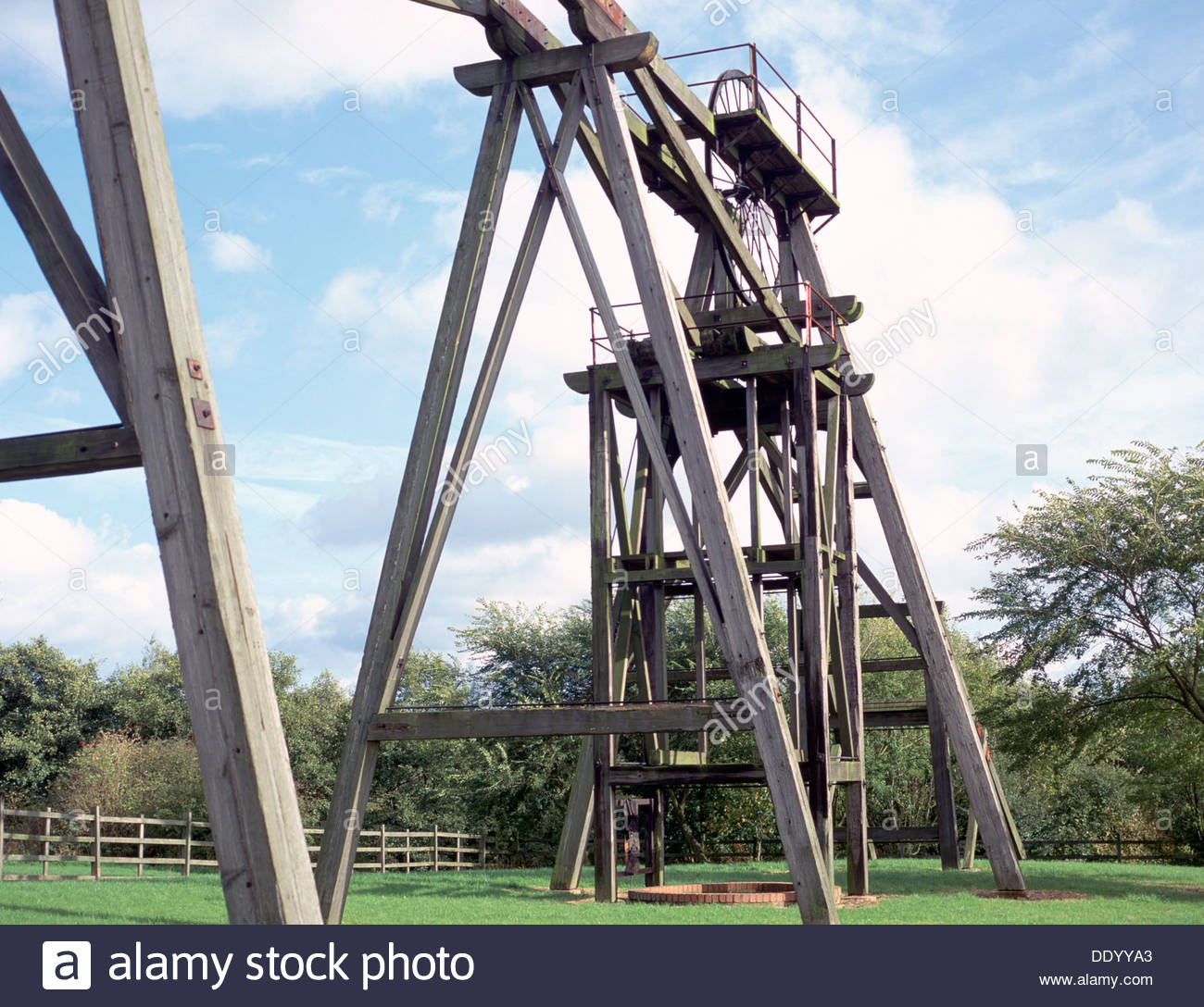 Colliery Pit Head Stock Photos & Colliery Pit Head Stock Images - Alamy