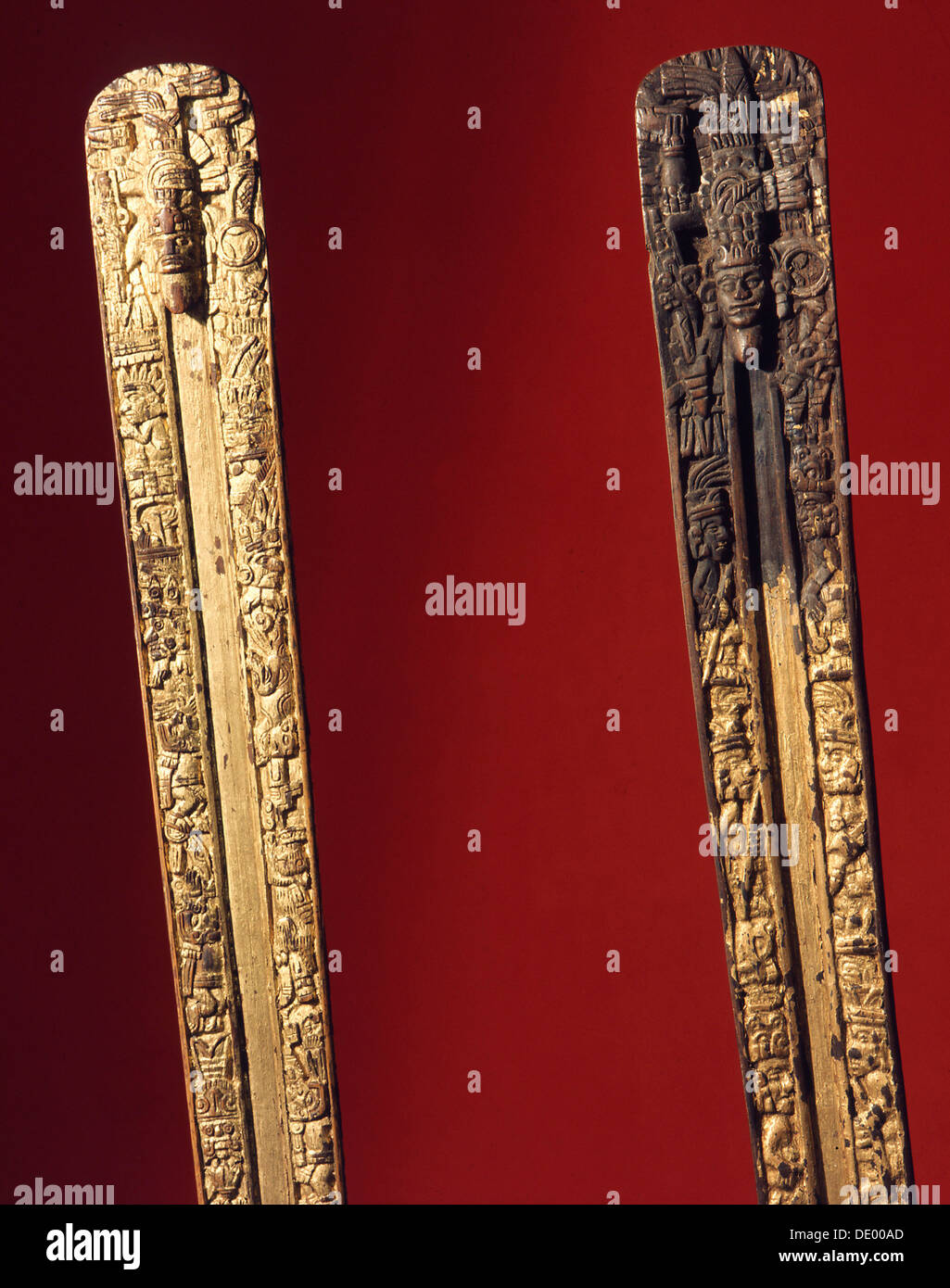 Atlatl aztec hi-res stock photography and images - Alamy