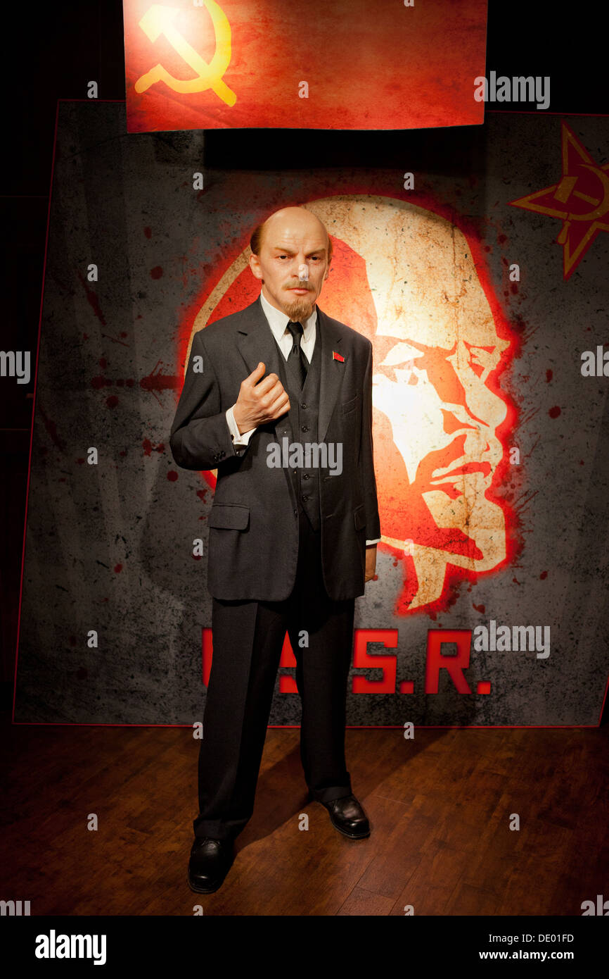 Vladimir Lenin wax figure in Madame Tussauds Amsterdam, major, popular ...